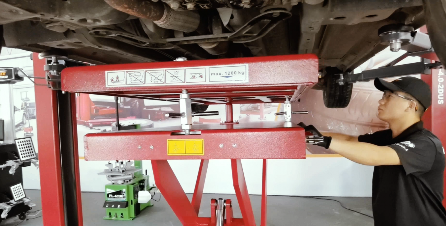 The Future Of Auto Shop: Embrace Efficiency With Mobile Electric Lift ...